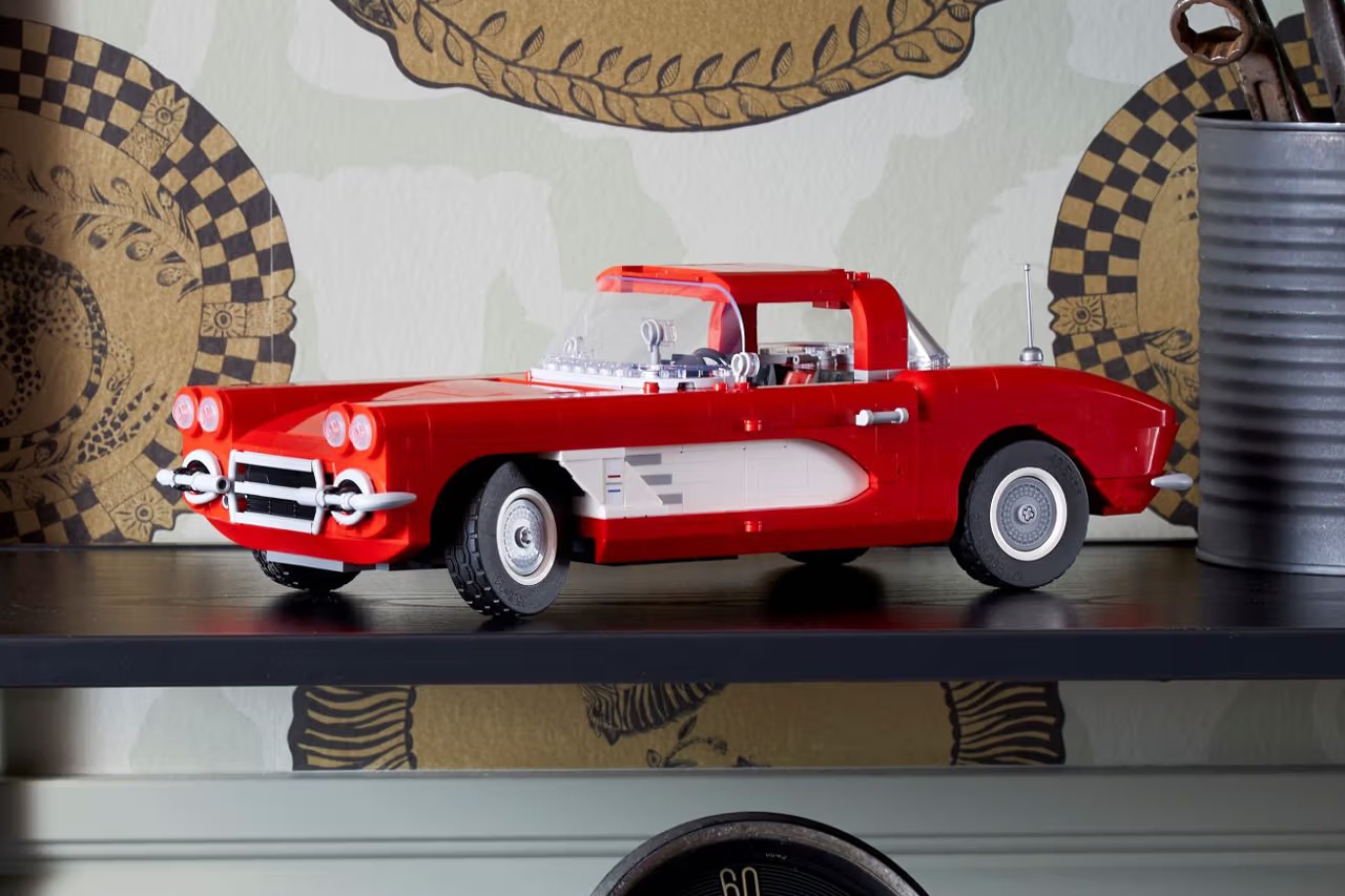 Chevy Corvette LEGO Set Commemorates Icon’s 70th Anniversary | Por ...